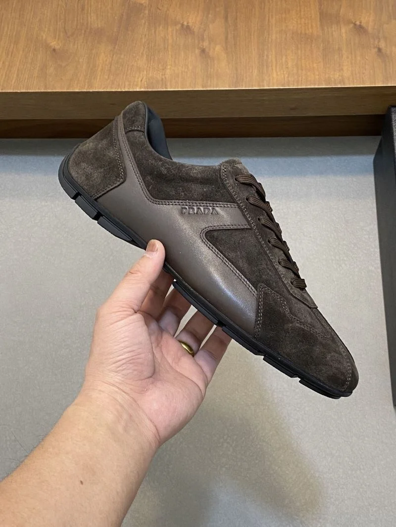 High fidelity Prada Low Shoes