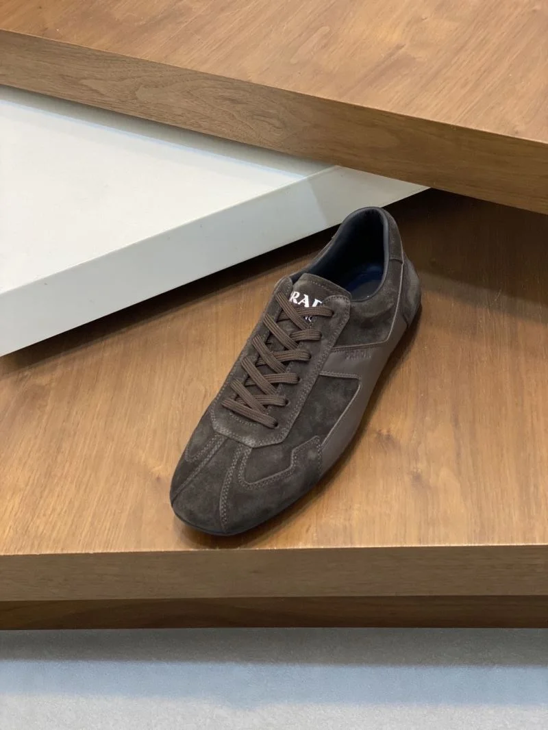 High fidelity Prada Low Shoes