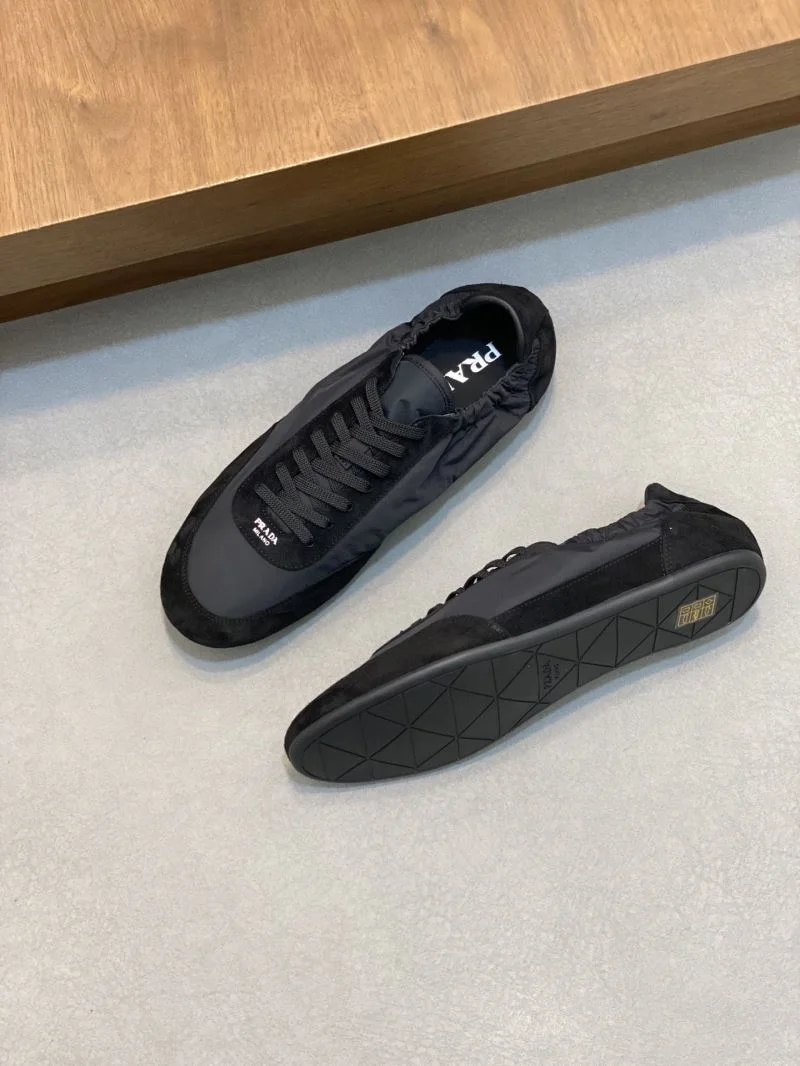 Top match Prada Low Shoes