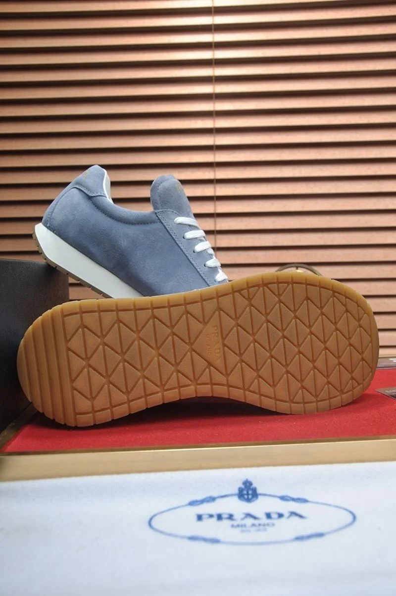Mirror quality Prada Low Shoes