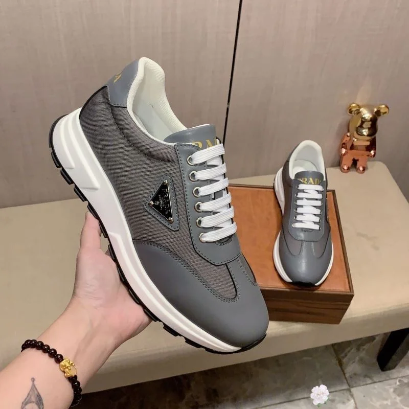 High accuracy Prada Low Shoes