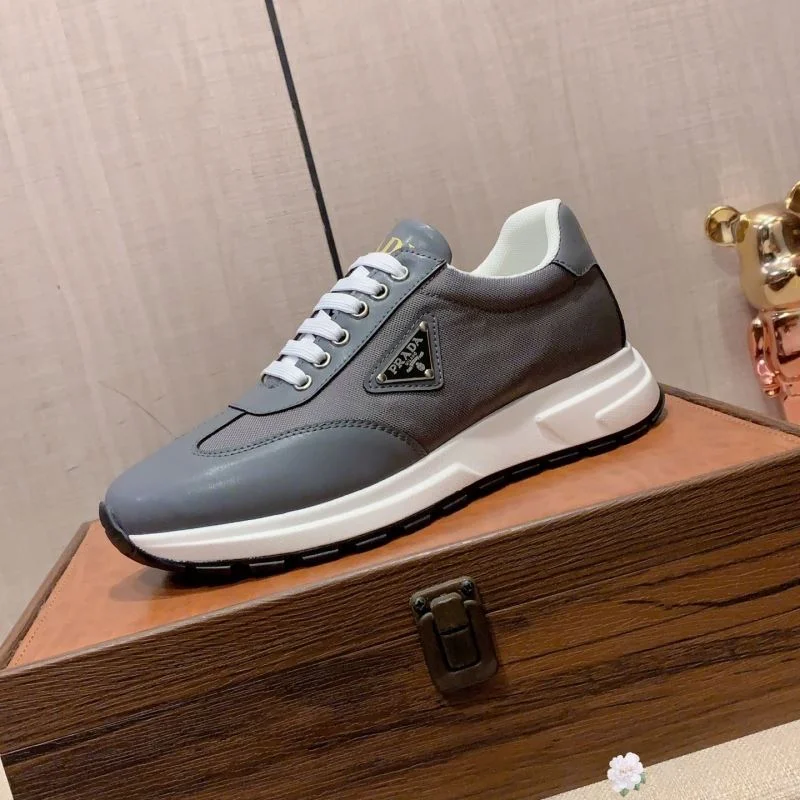 High accuracy Prada Low Shoes