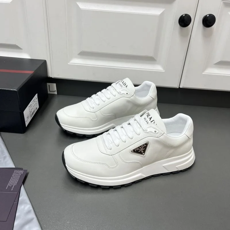 High fidelity Prada Low Shoes