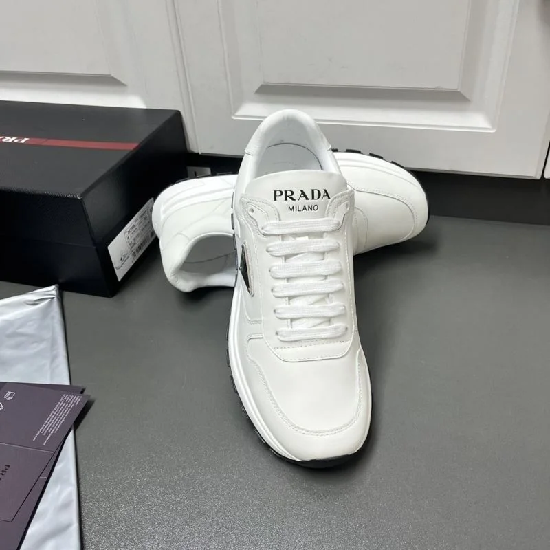 High fidelity Prada Low Shoes