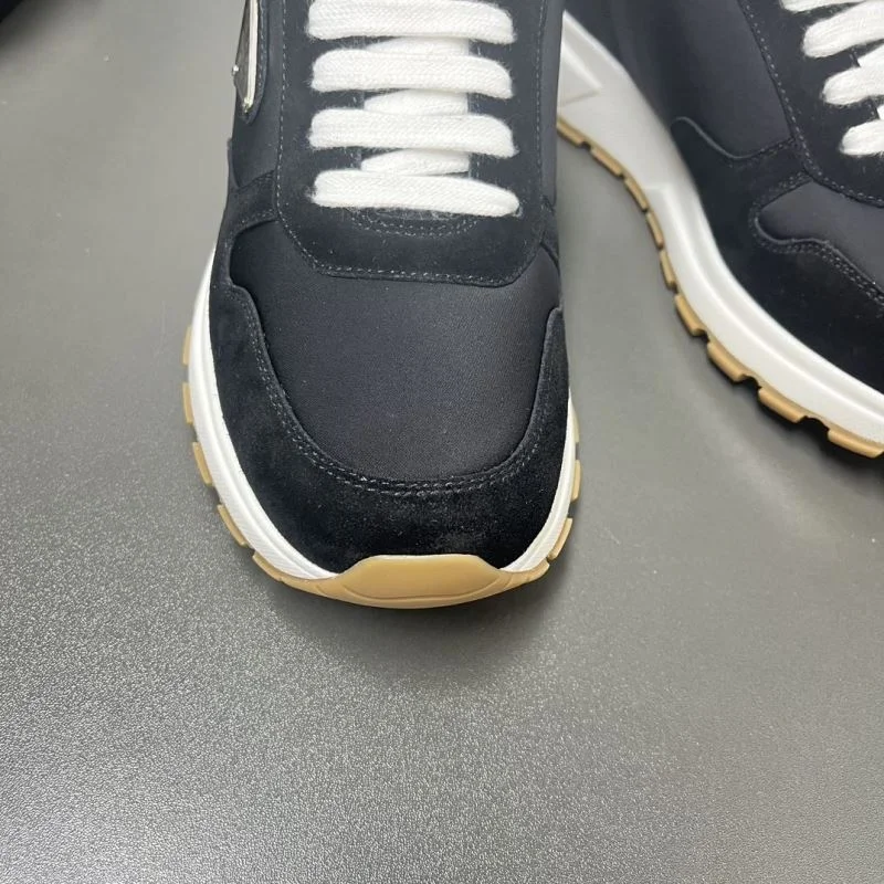 High accuracy Prada Low Shoes