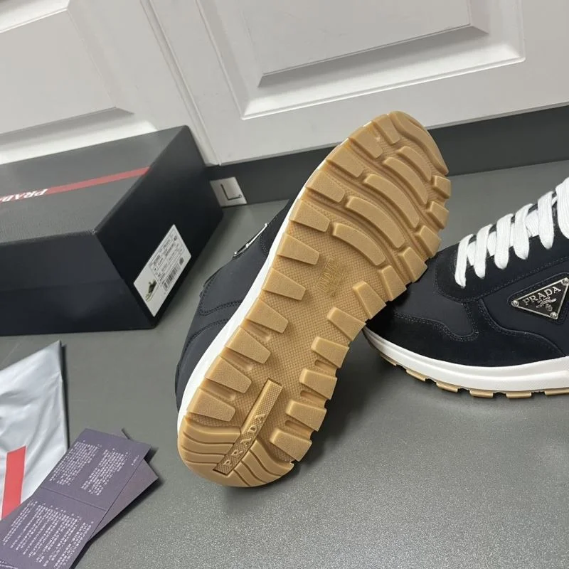 High accuracy Prada Low Shoes