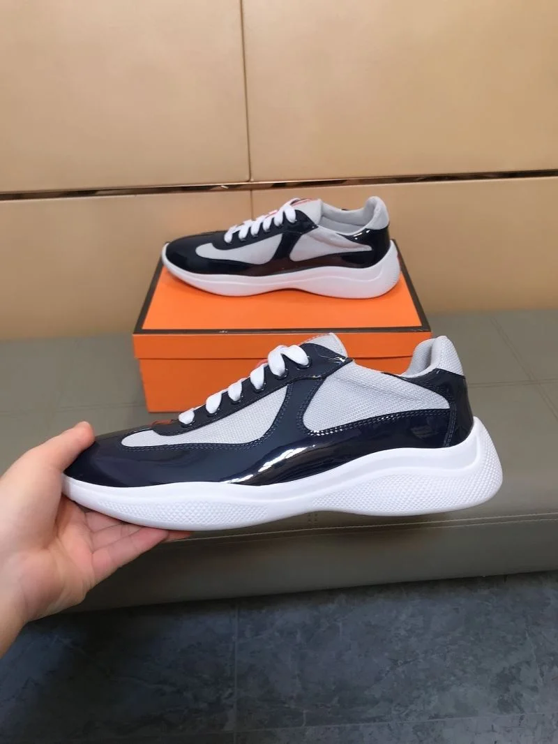 Exact replica Prada Low Shoes