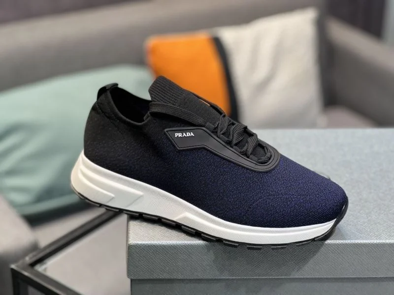 High fidelity Prada Low Shoes