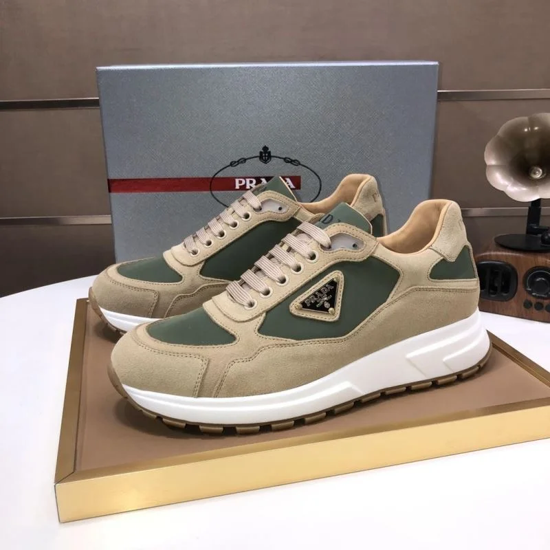 Exact replica Prada Low Shoes
