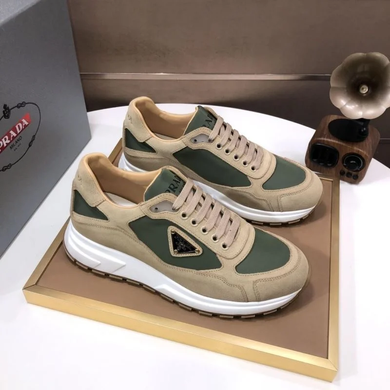 Exact replica Prada Low Shoes