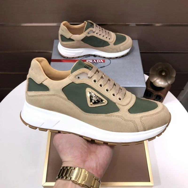Exact replica Prada Low Shoes