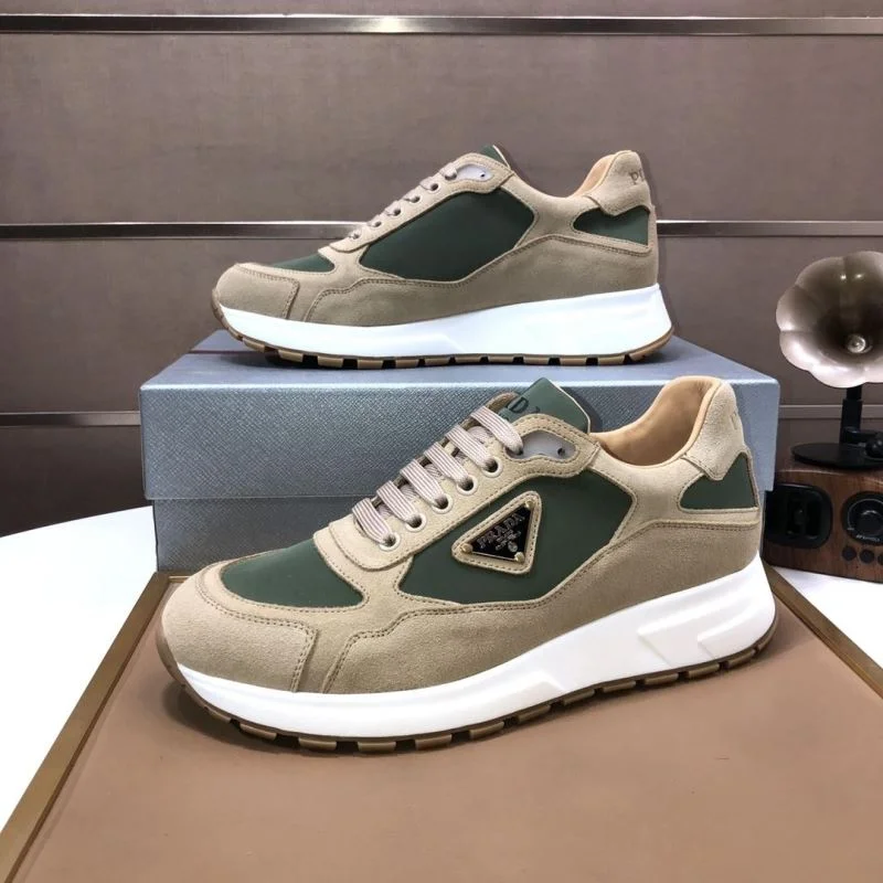 Exact replica Prada Low Shoes