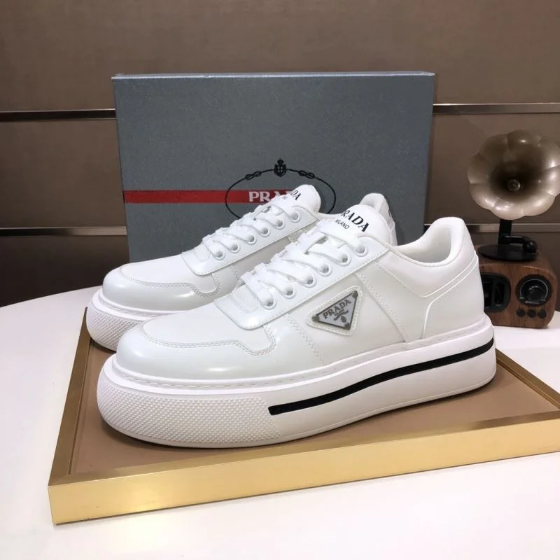 High fidelity Prada Low Shoes