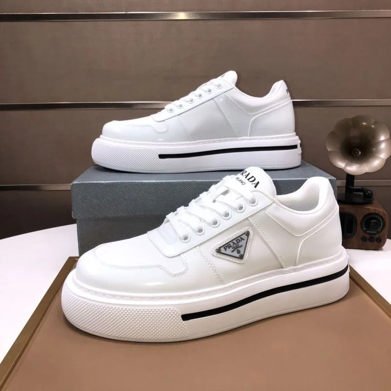 High fidelity Prada Low Shoes