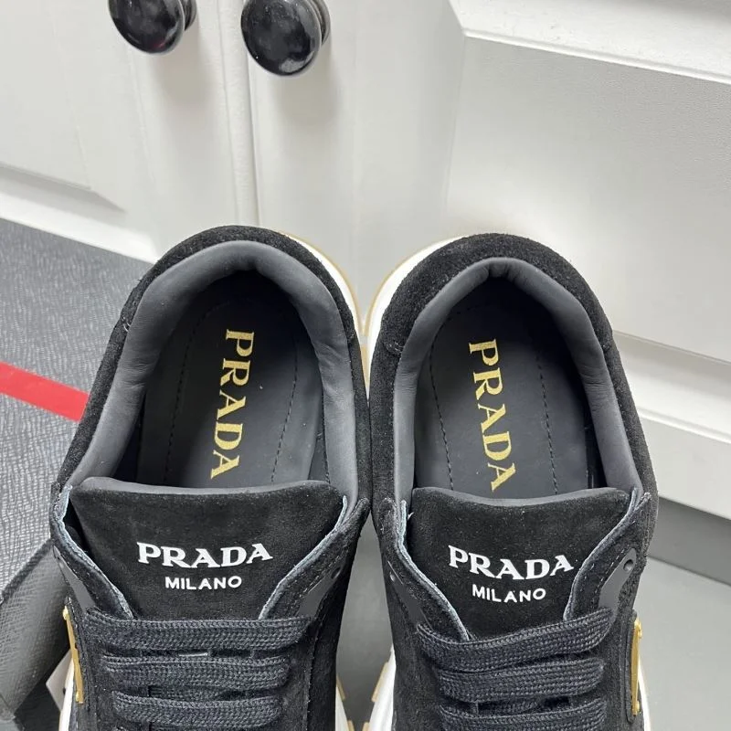 High accuracy Prada Low Shoes