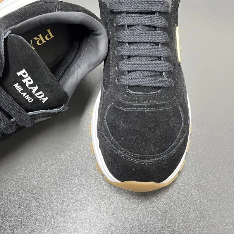 High accuracy Prada Low Shoes