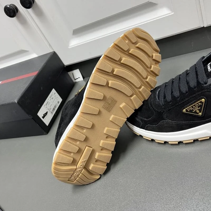 High accuracy Prada Low Shoes