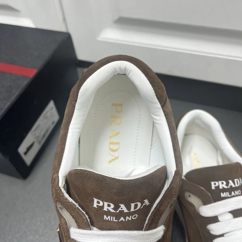 Mirror quality Prada Low Shoes