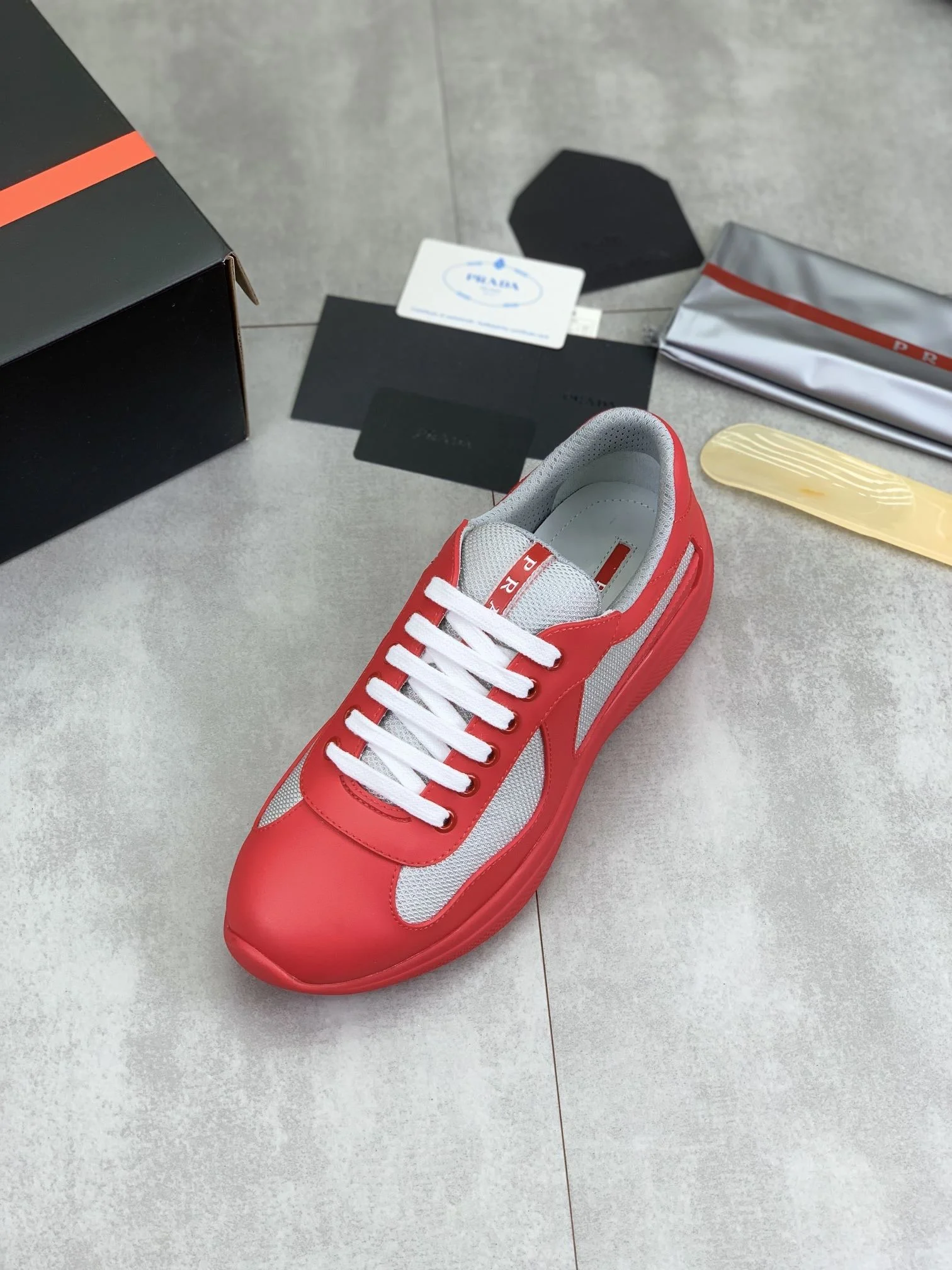 High accuracy Prada Low Shoes