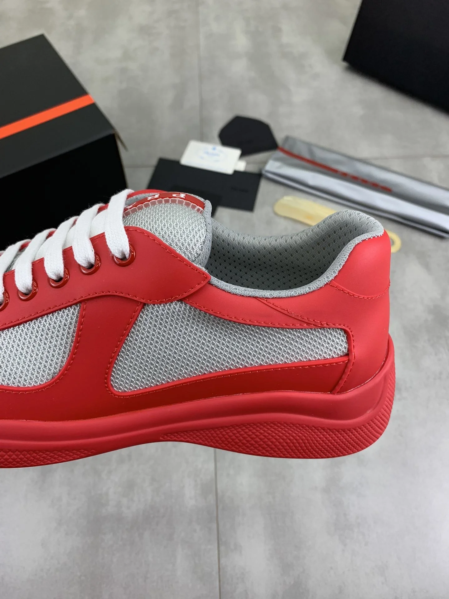 High accuracy Prada Low Shoes