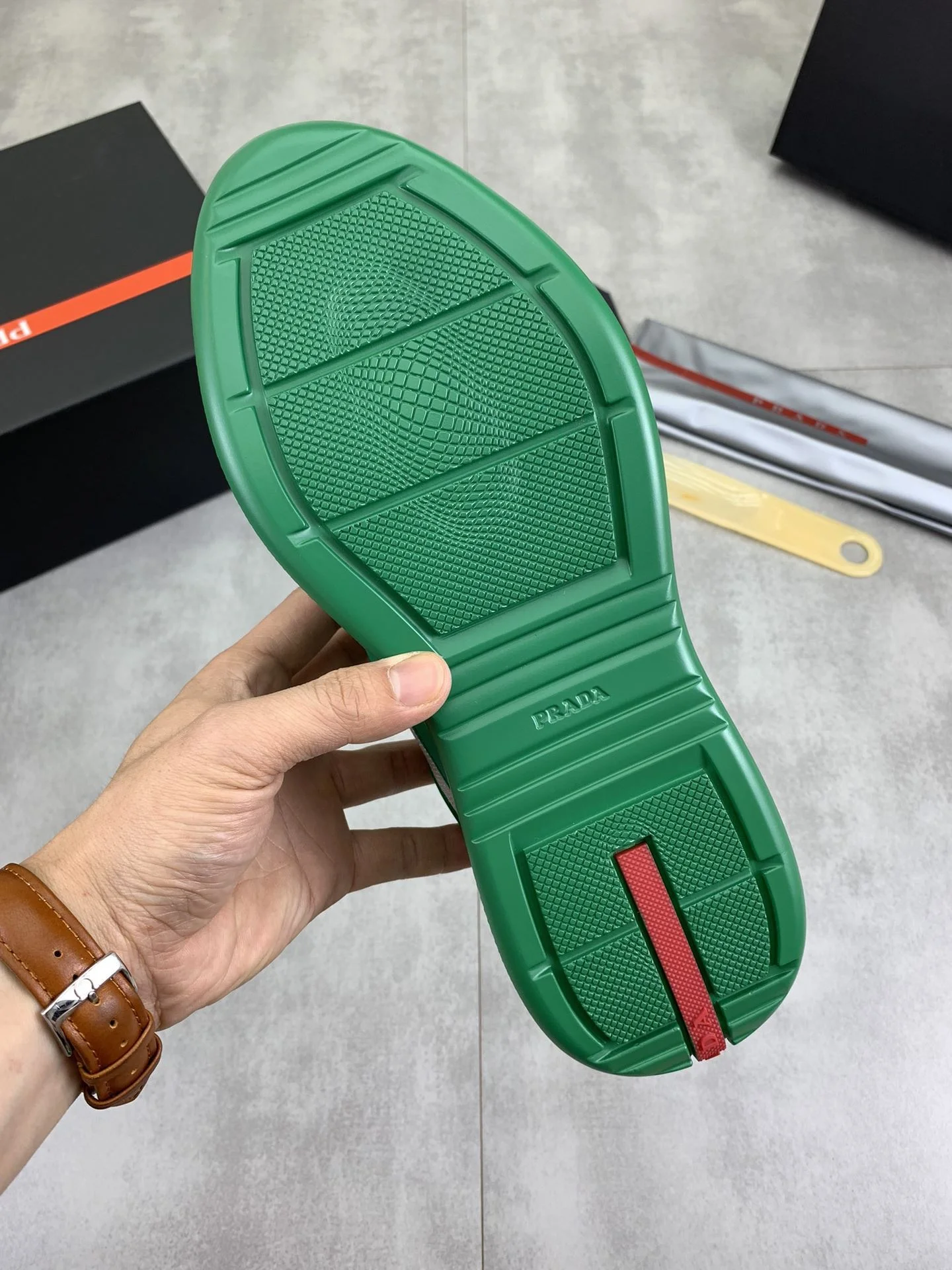 Top match Prada Low Shoes