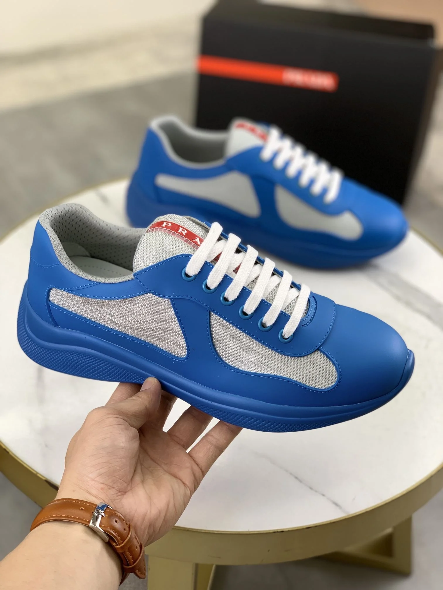 Top match Prada Low Shoes