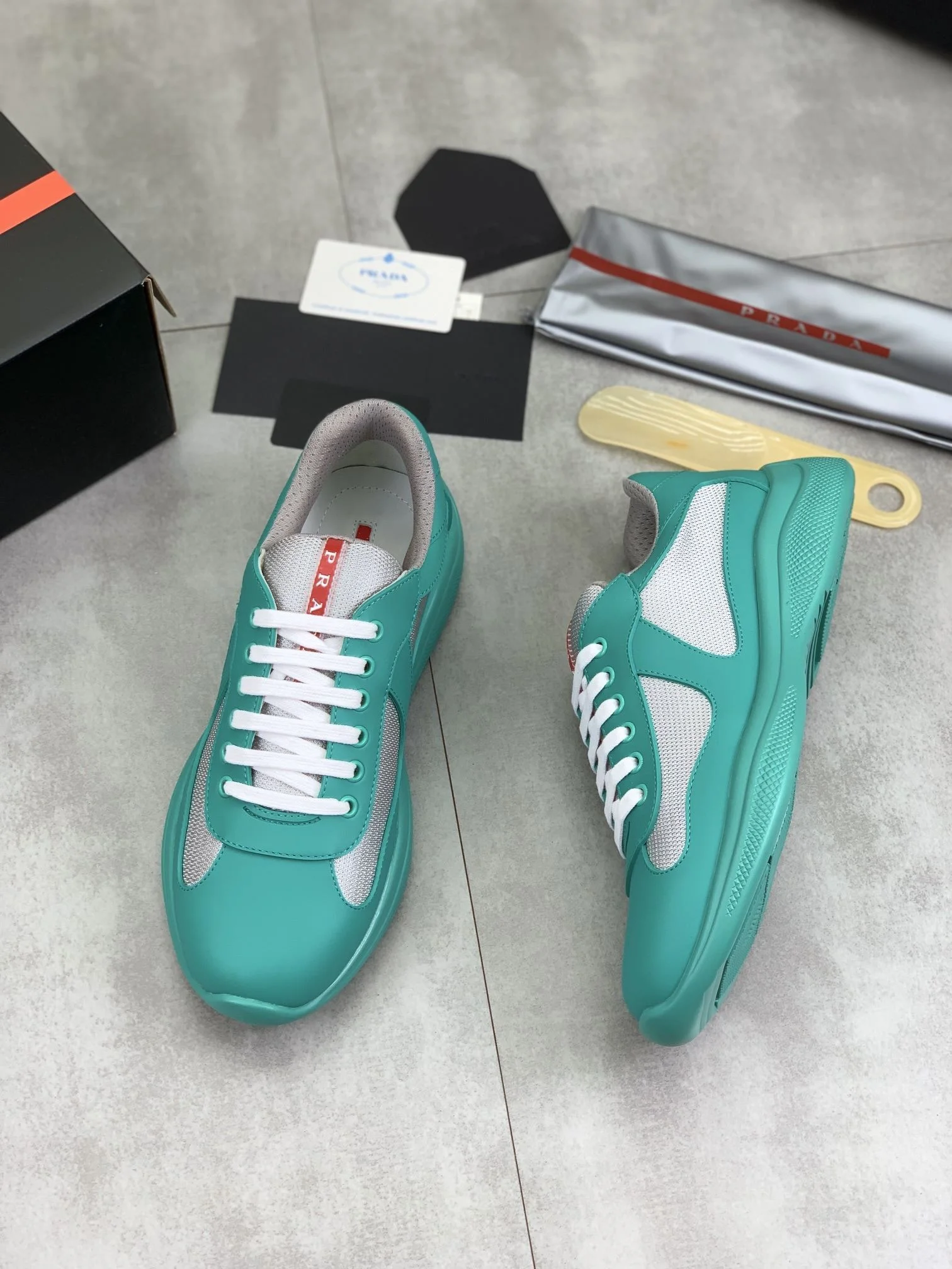Bargain Prada Low Shoes