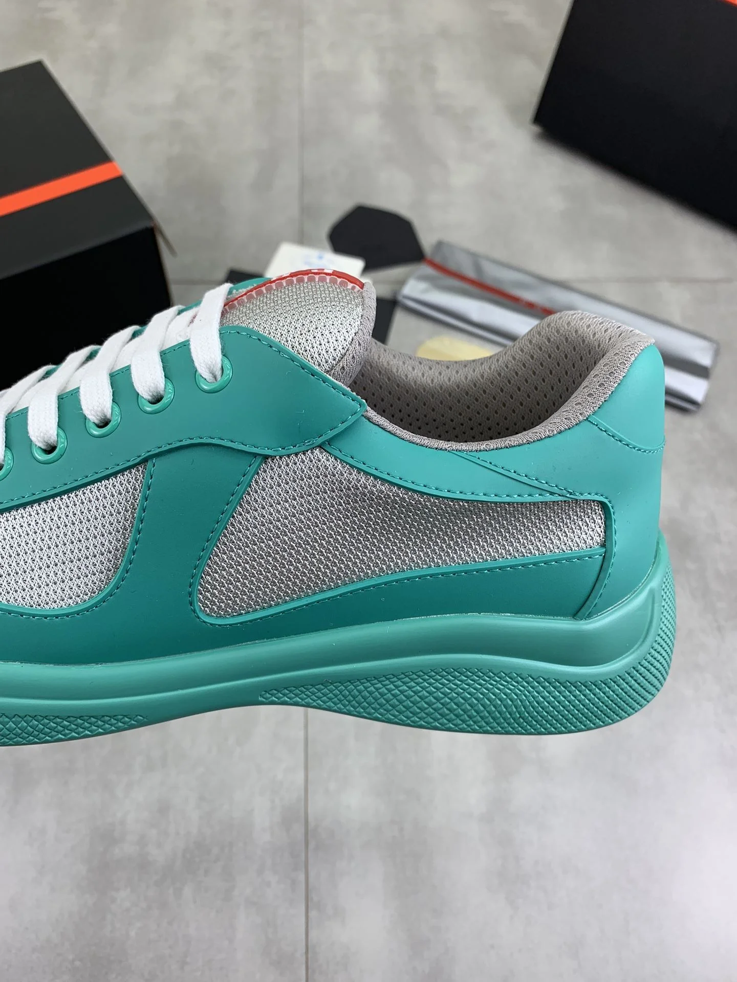 Bargain Prada Low Shoes