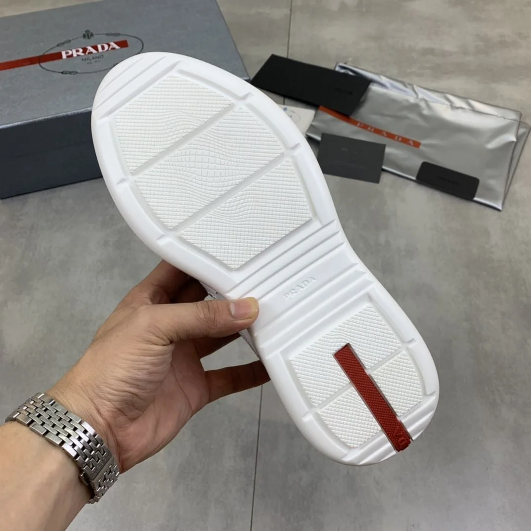Mirror quality Prada Low Shoes