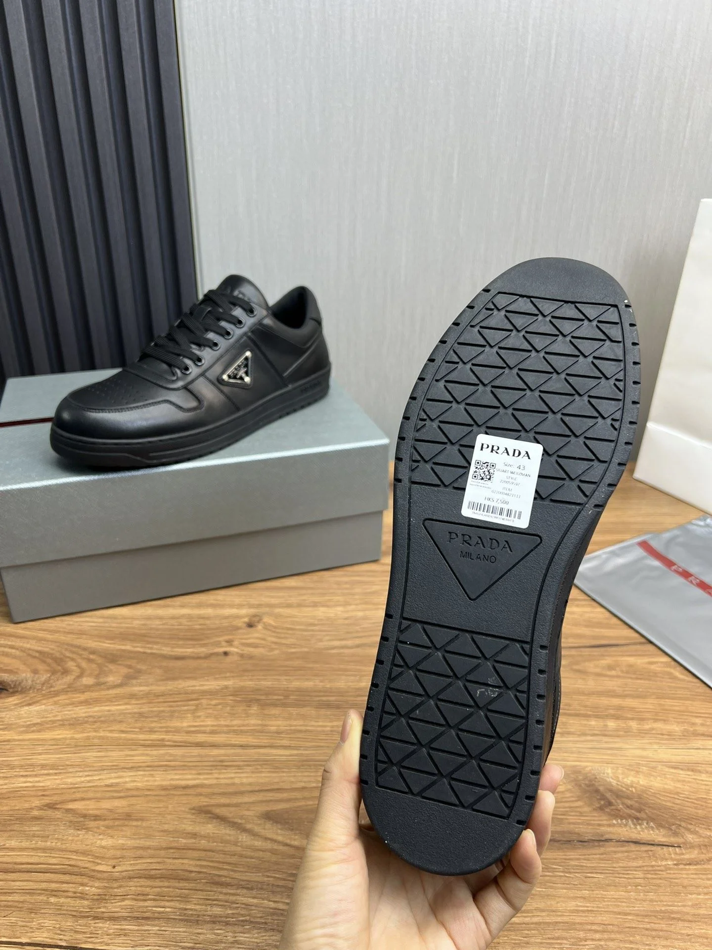Cut-rate Prada Low Shoes
