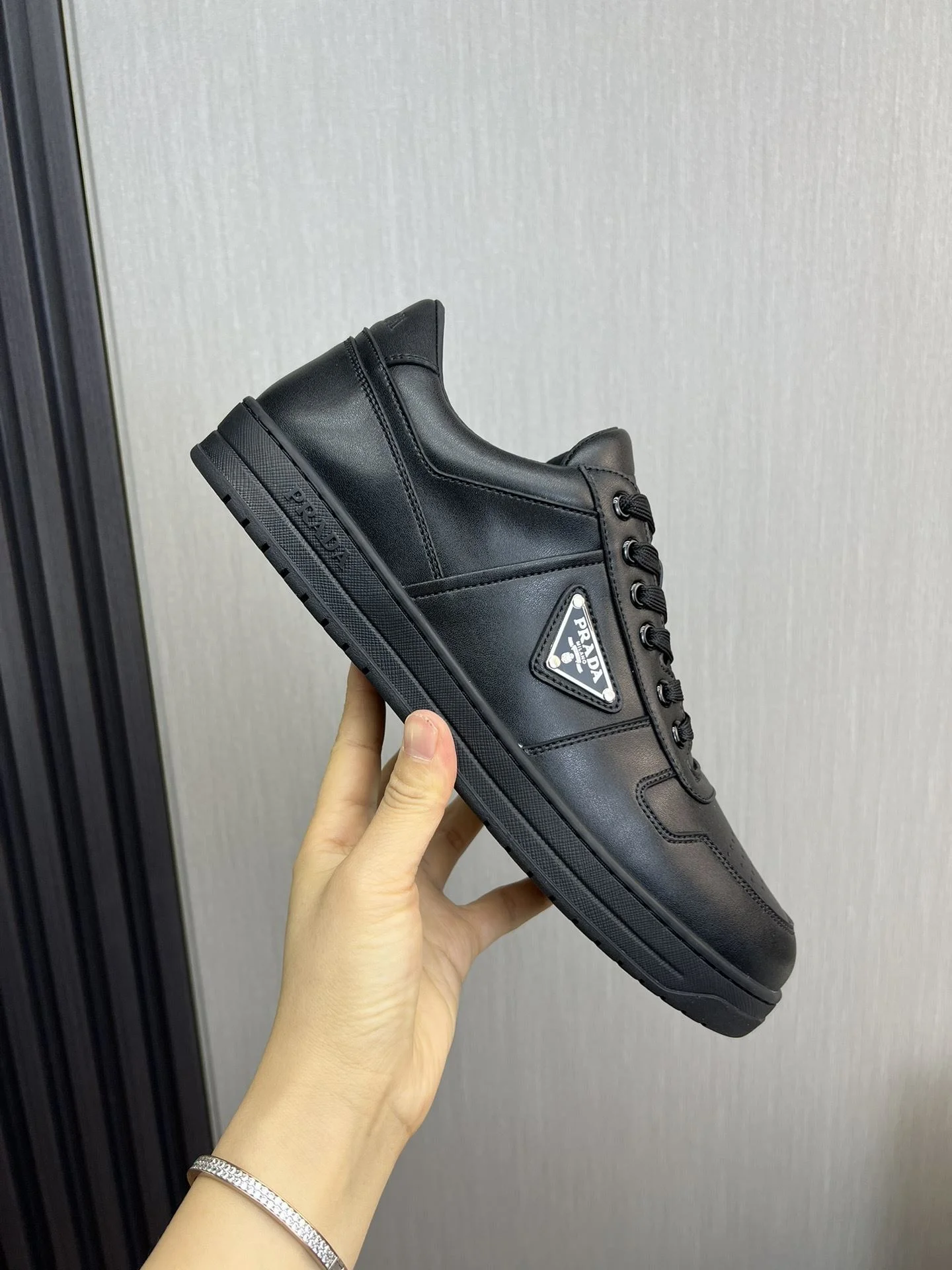 Cut-rate Prada Low Shoes