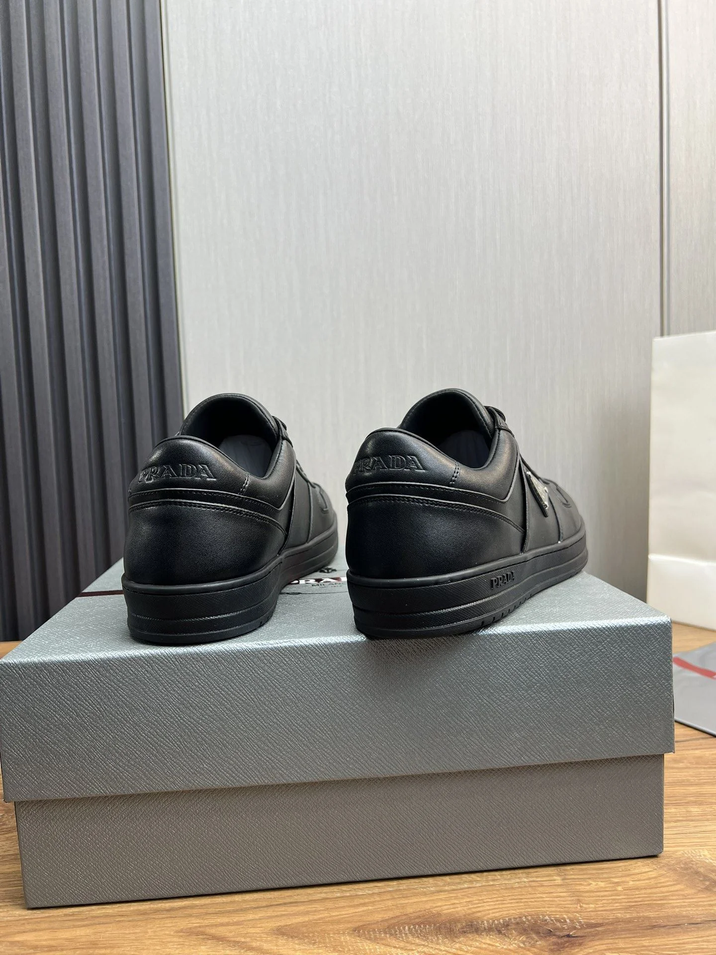Cut-rate Prada Low Shoes