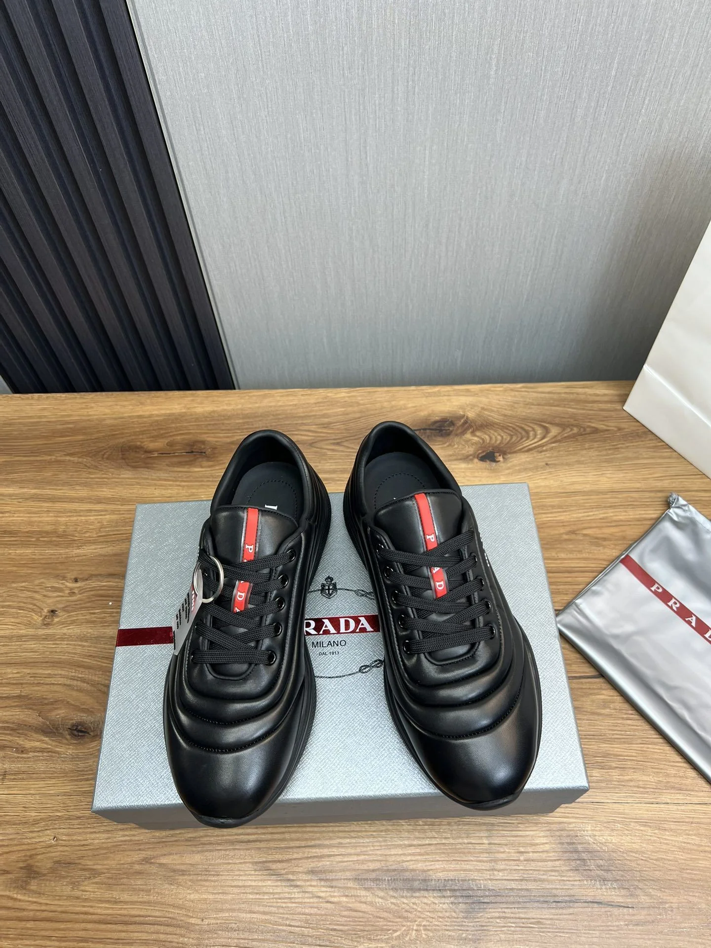 1:1 copy Prada Low Shoes
