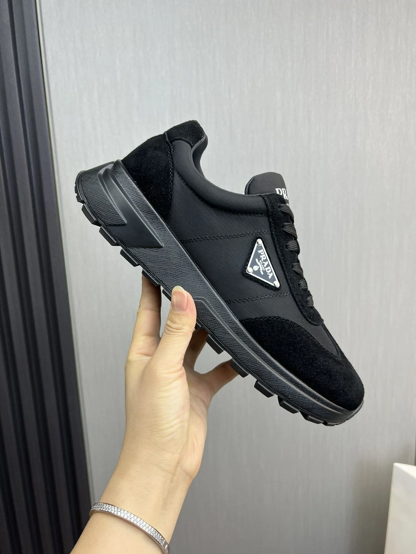 Mirror quality Prada Low Shoes