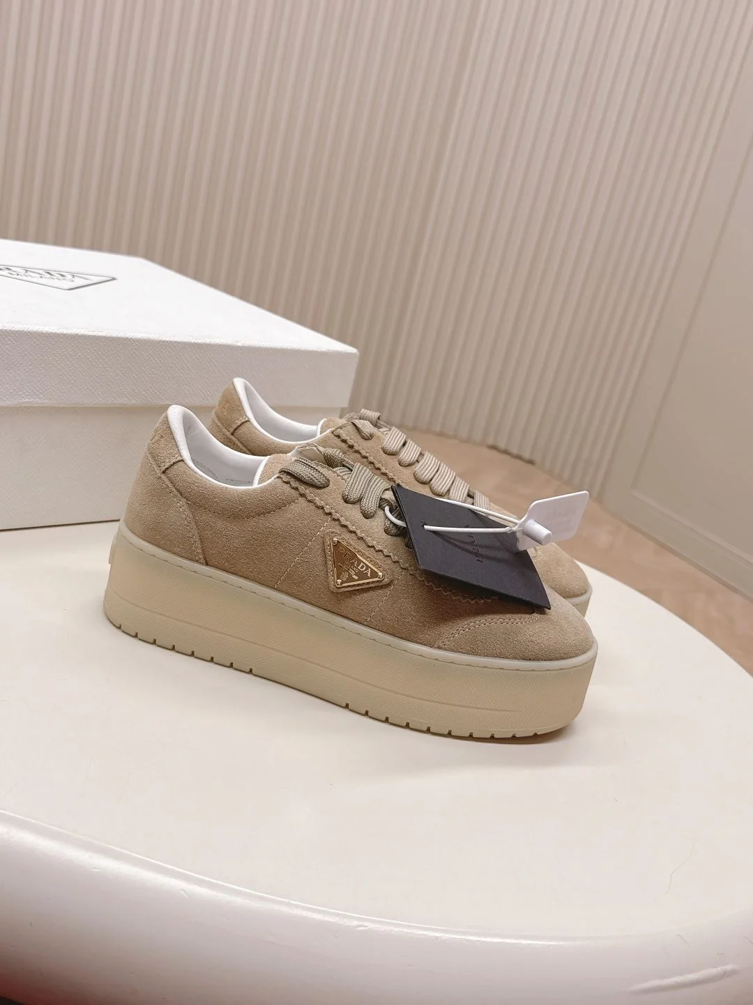 Cut-rate Prada Low Shoes