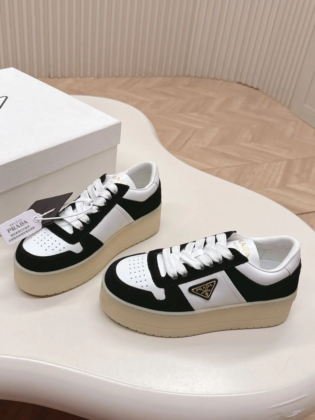 Official Prada Low Shoes
