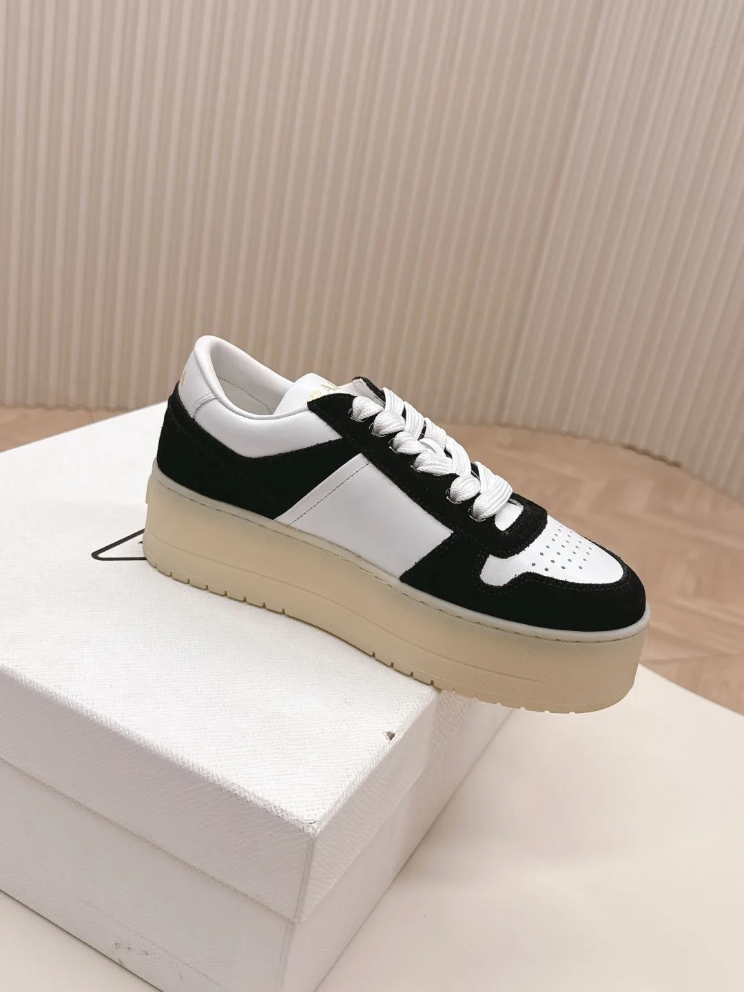 Official Prada Low Shoes