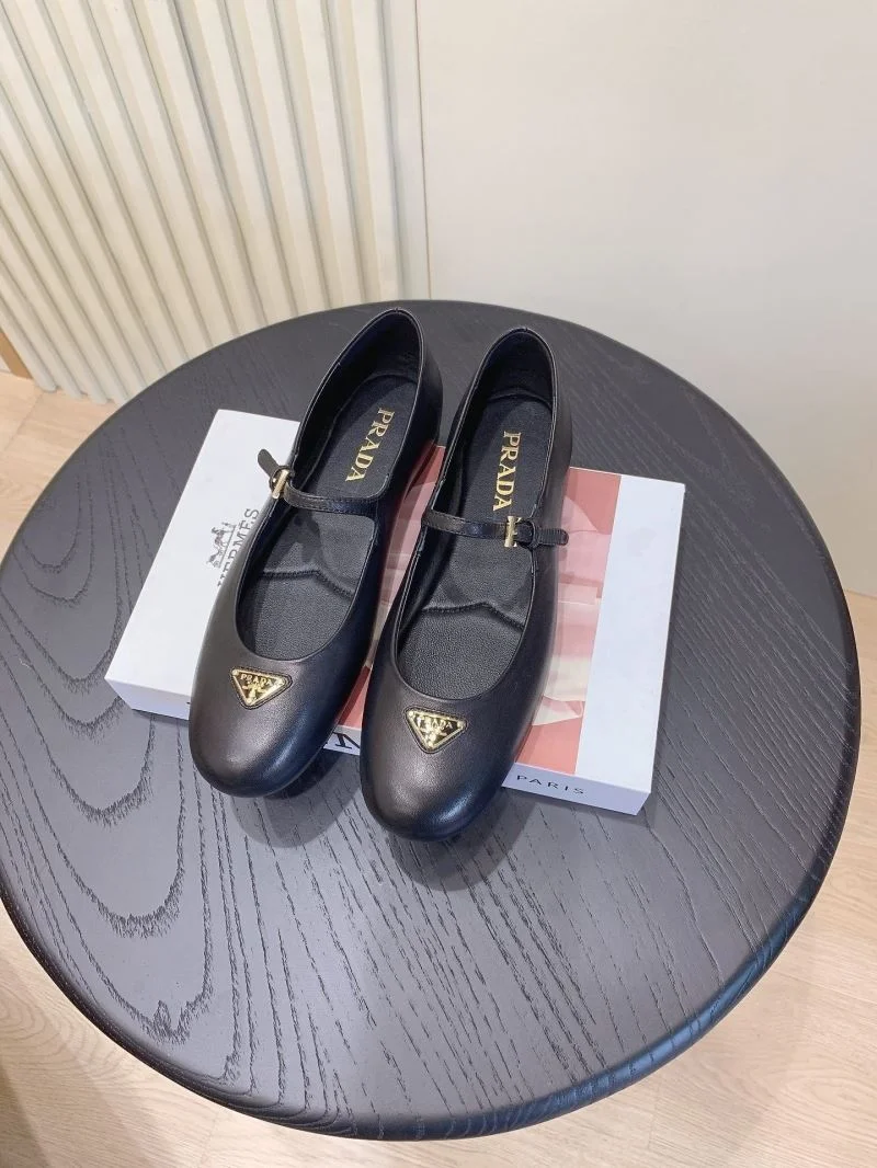 Prada Low Shoes