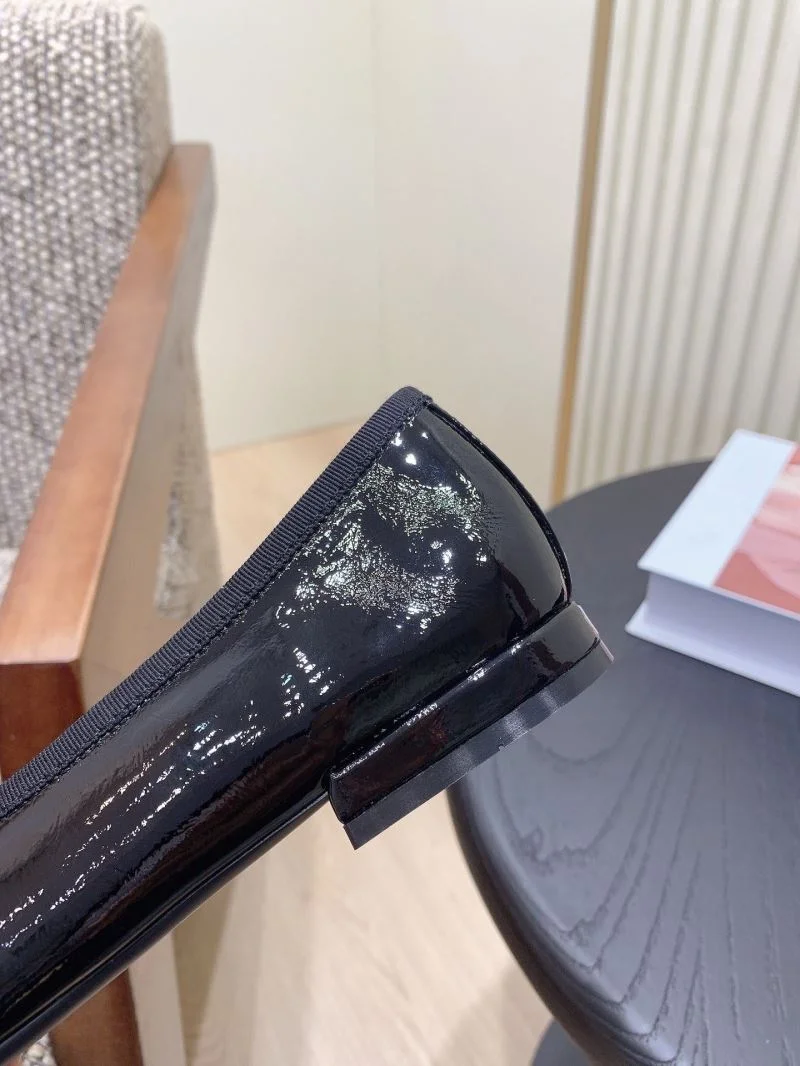 Brand-original Prada Low Shoes