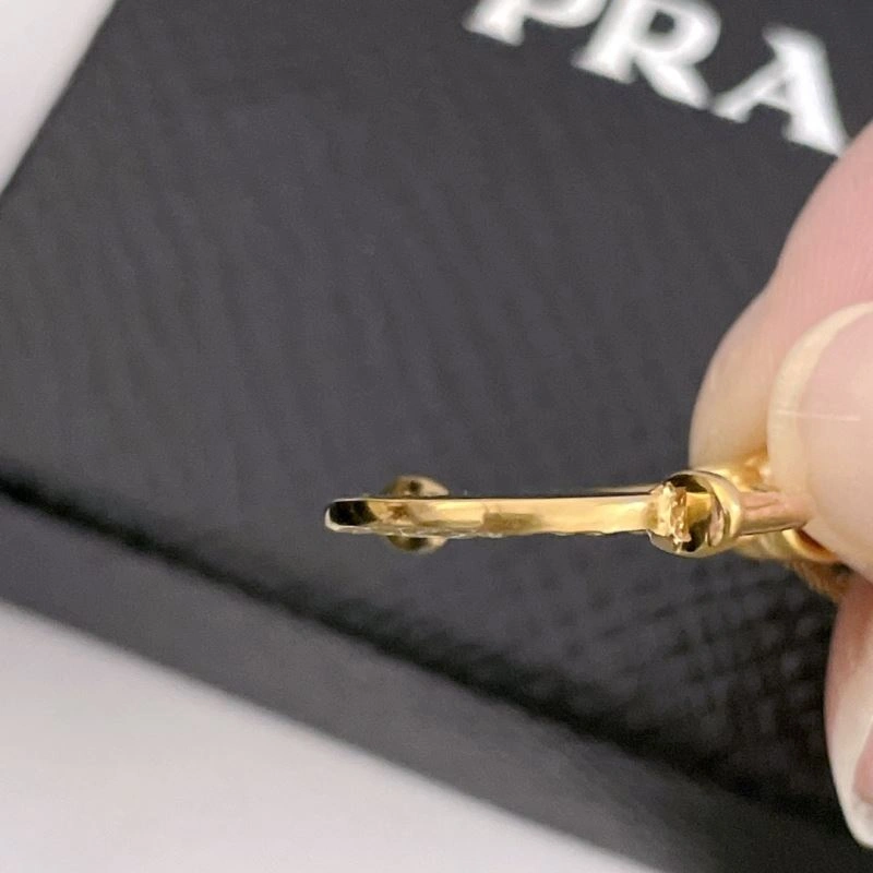 1:1 copy Prada Necklaces