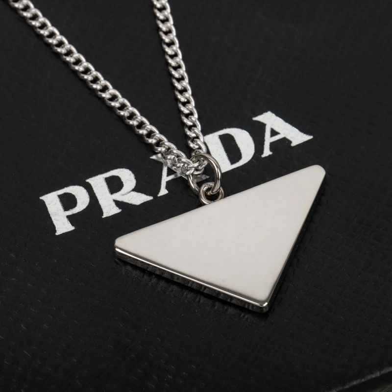 High accuracy Prada Necklaces