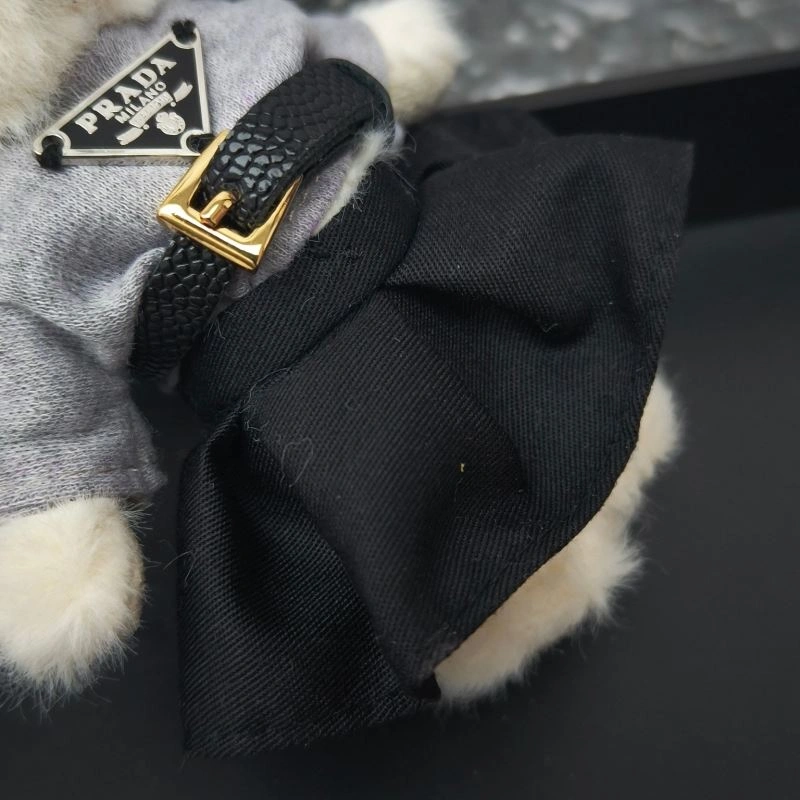 Economical Prada Ornaments