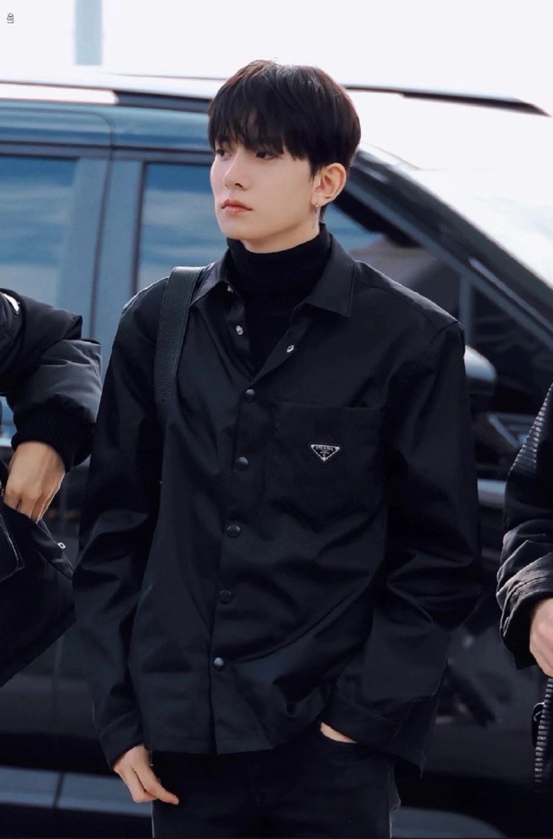 Original Prada Outwear