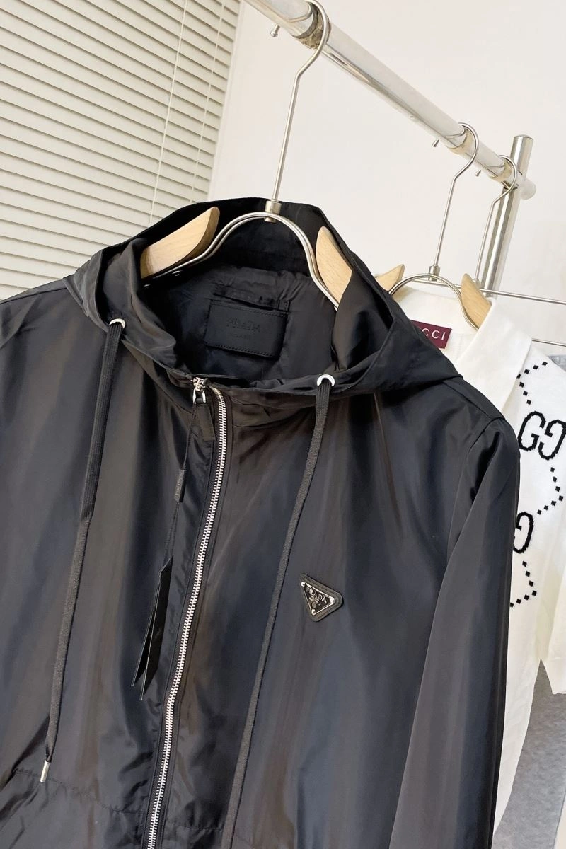 High fidelity Prada Outwear