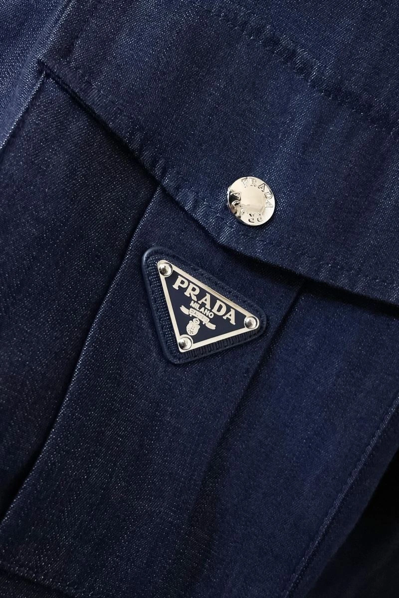 Official Prada Outwear