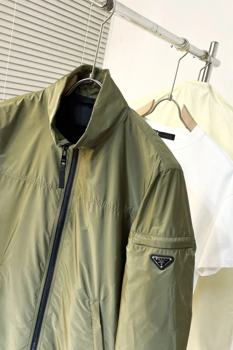High accuracy Prada Outwear