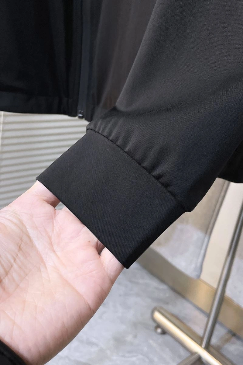 Legit Prada Outwear