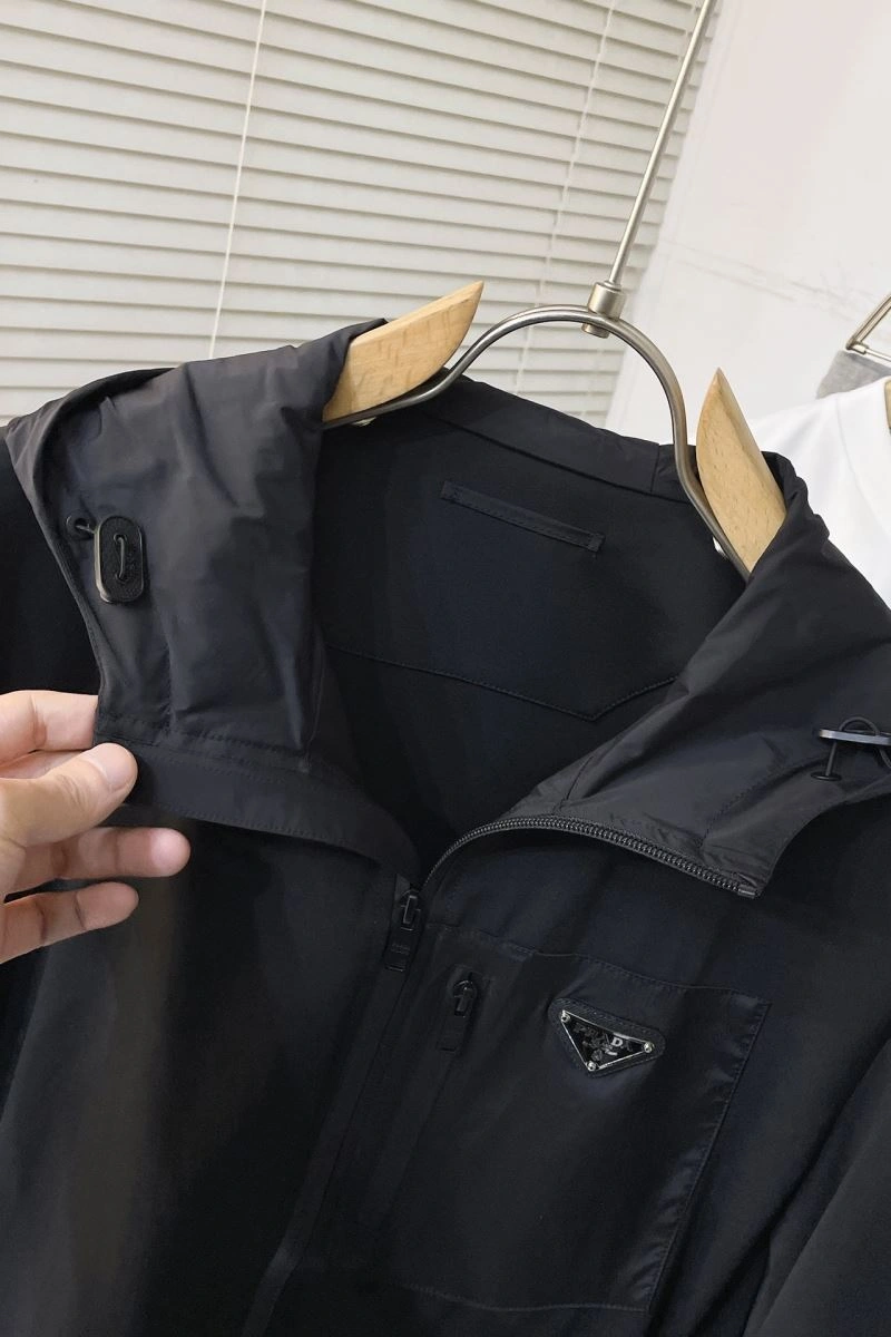 Legit Prada Outwear