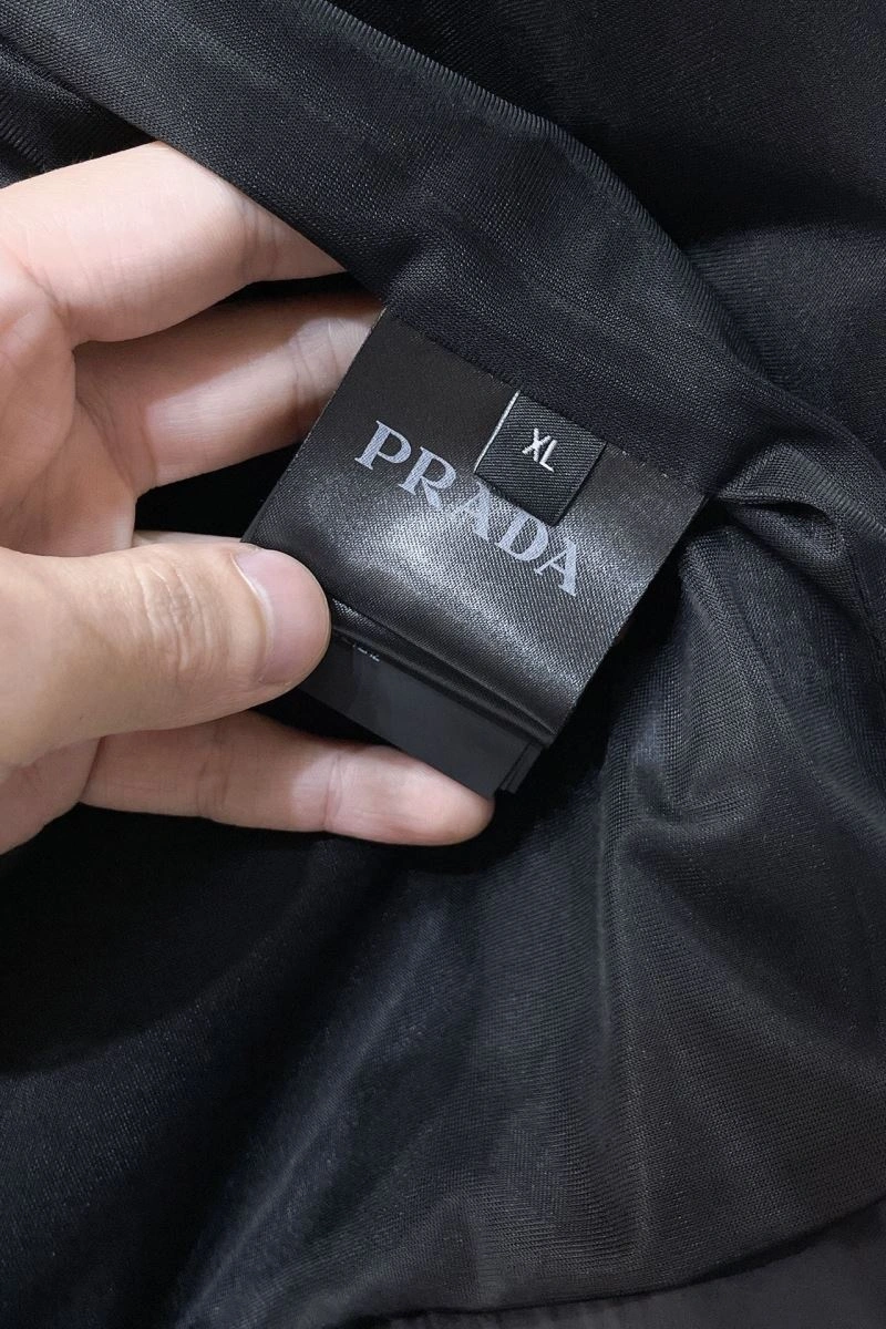 Brand-original Prada Outwear