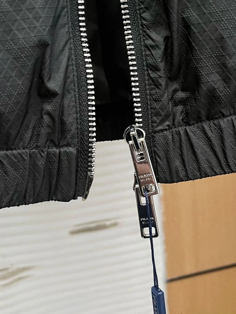 Bargain Prada Outwear